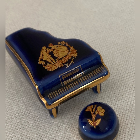 Limoges | Art | Vintage Limoges Miniature Cobalt And Gold Trimmed Grand ...